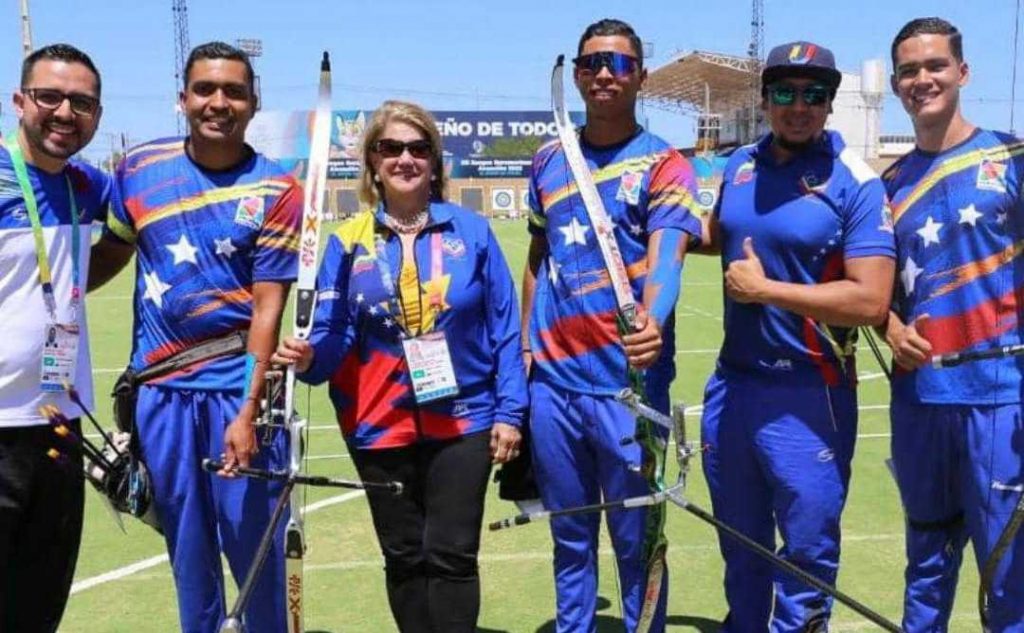 Kevin Pérez consiguió bronce en Tiro con Arco por equipo - Fundadeporte
